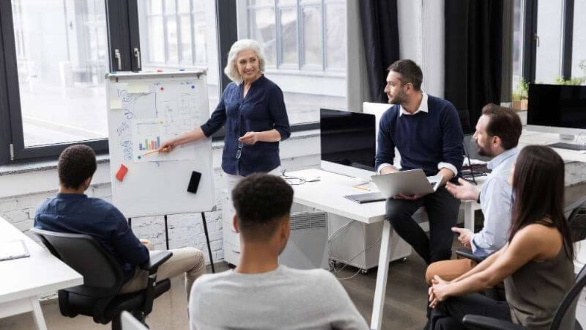 Which Of The Following Best Describes The Operational Period Briefing?